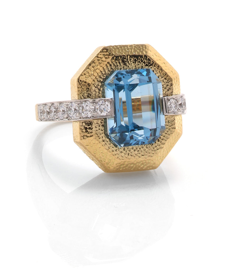 Avenue Ring, Aquamarine | David Webb New York