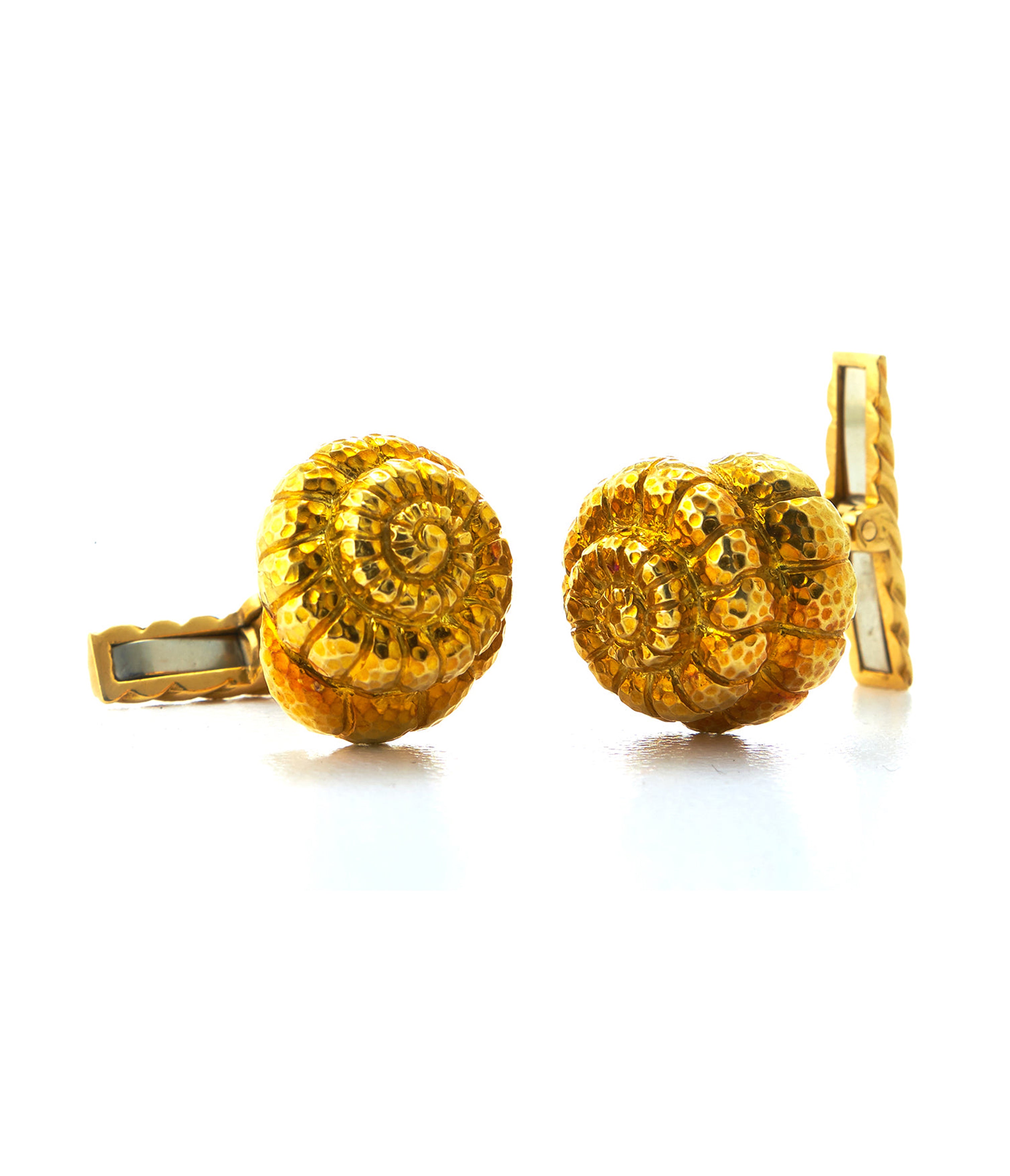 Nautilus Shell Hammered Gold Cuff Links | David Webb New York
